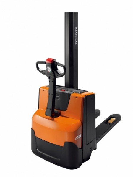 Découvrez le gerbeur électrique Toyota et ses applications innovantes